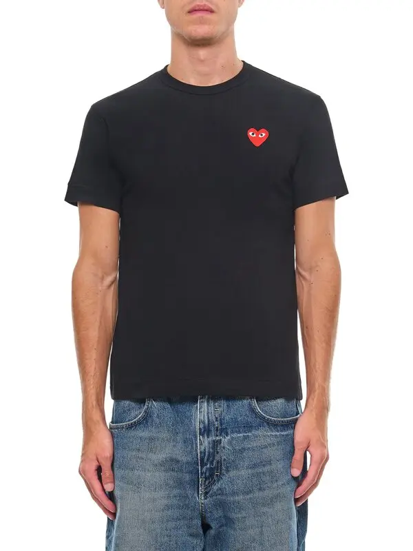Play Comme Des Garcon T-shirt With Embroidered Heart Logo - Black