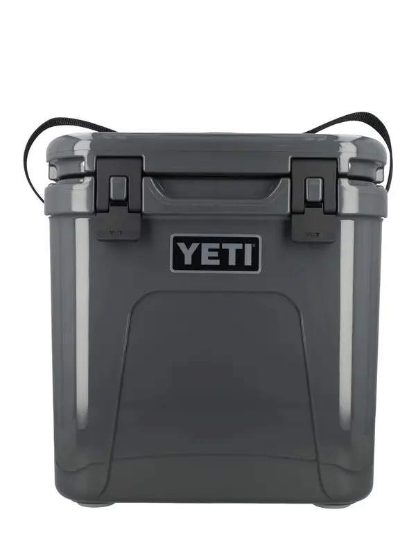 YETI Roadie 24 Cooler With Permafrost Insulation - Charcoal