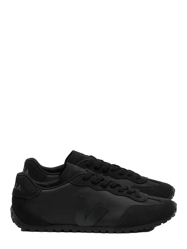 VEJA Gt Low-top Sneakers - Black