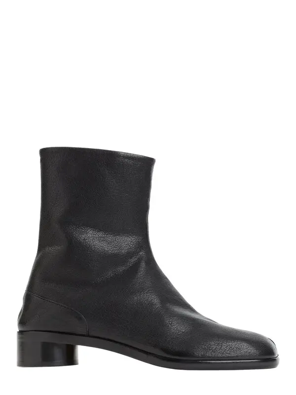 MAISON MARGIELA Leather Tabi Ankle Boots - Black