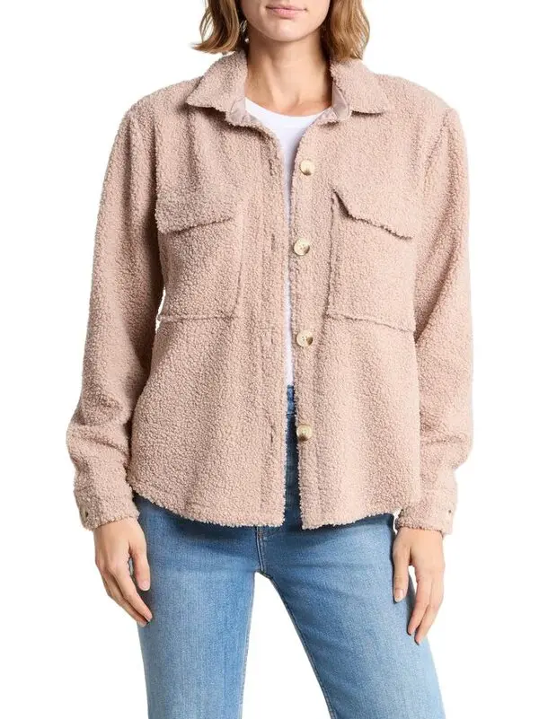BEACHLUNCHLOUNGE Tory Boxy Crop Faux Shearling Shirt Jacket - Stepping Stone
