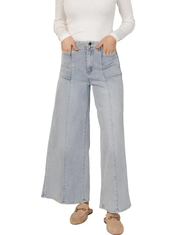 IN FEBRUARY Emmi Mid Rise Wide Leg Jeans - Light Wash