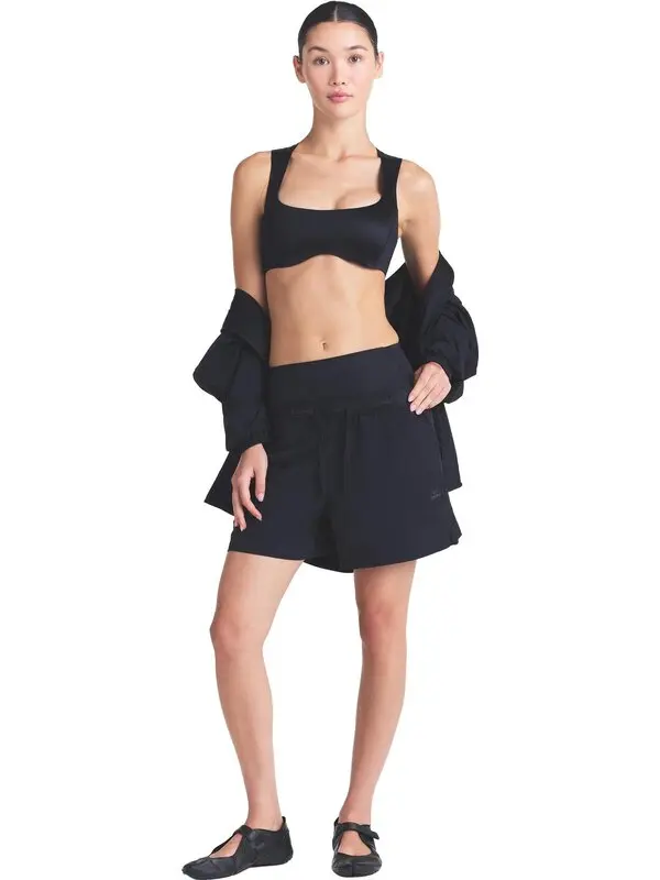 SKIMS 5" Track Short - Obsidian