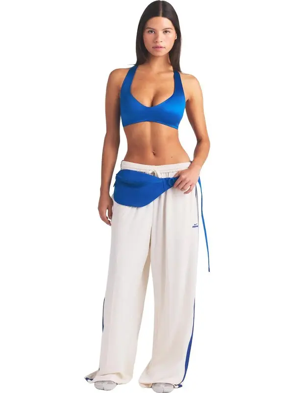 SKIMS Plunge T Back Bra | Blue | | Nike Satin Shine - Cobalt