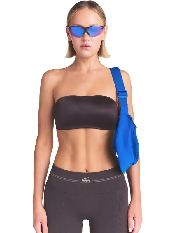 SKIMS Bandeau Bra | Deep Neutral | | Nike Satin Shine - Phoenix