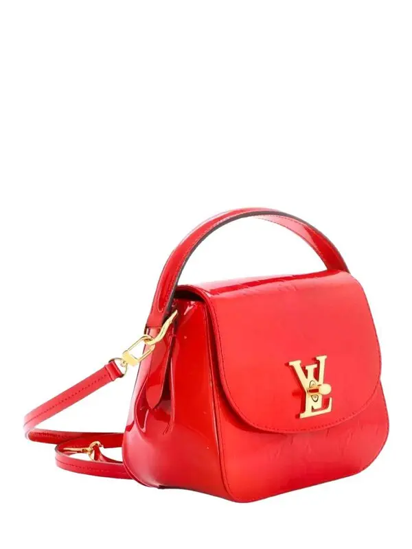 LOUIS VUITTON Pasadena Monogram Vernis Crossbody Bag - Red