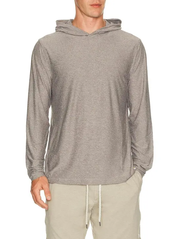 Vuori Strato Tech Hoodie In Grey - Heather Grey