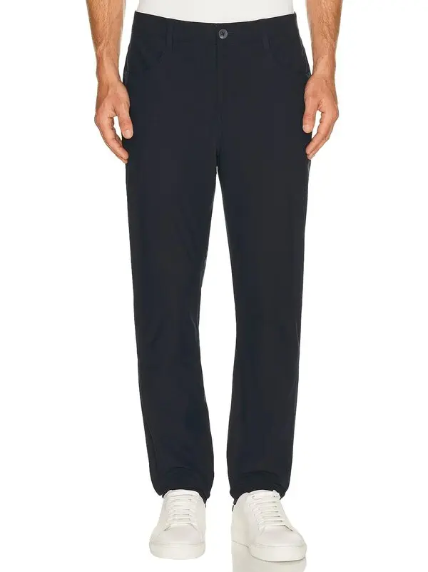 Vuori Meta Athletic Slim Fit Pant In Blue - Ink