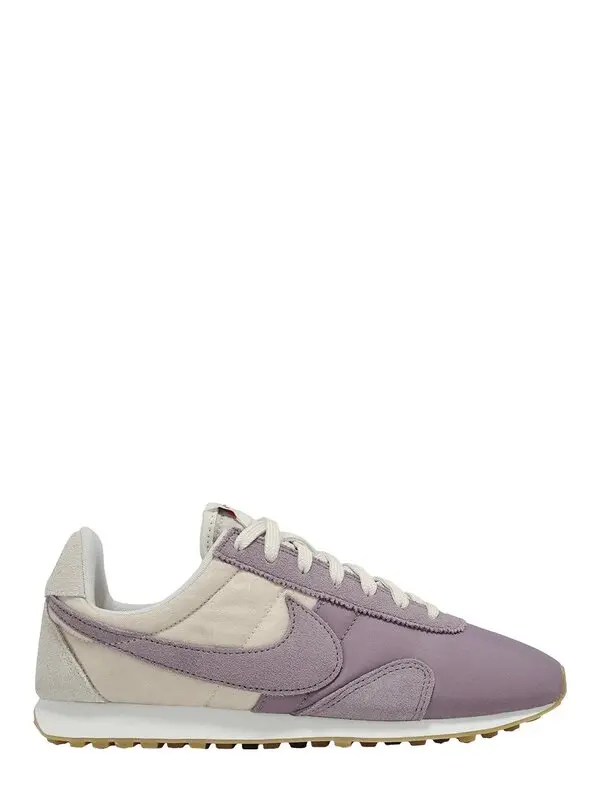 Nike Wmns Pre Montreal Racer Vintage 'light Orewood Brown Taupe Grey - Purple