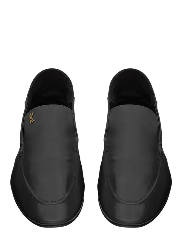 Saint Laurent Alain Slippers In Smooth Leather - Black