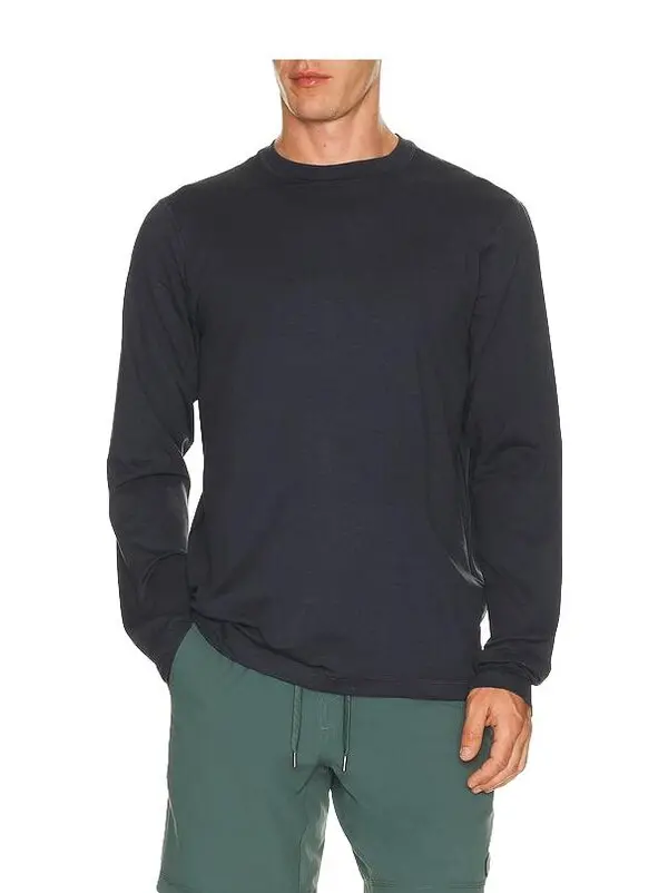 Vuori Ponto Performance Long Sleeve Tee In Blue - Midnight Heather