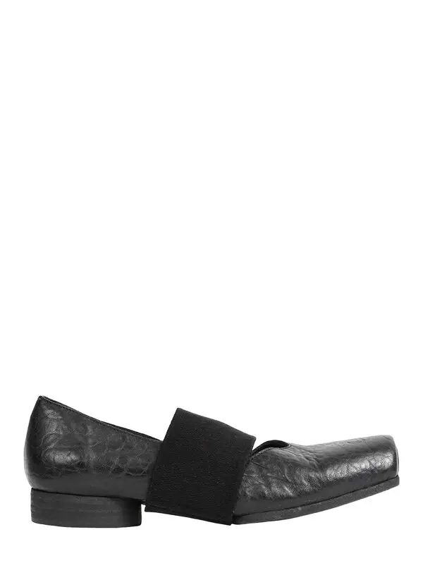 UMA WANG Square Toe Crinkled Leather Ballet Flats With Elastic Strap - Black