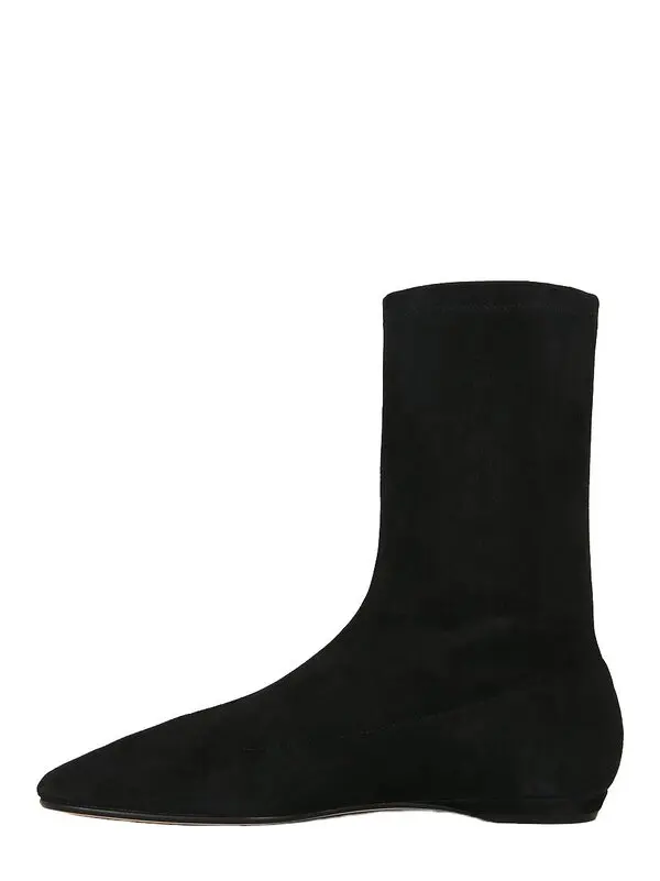 THE ROW Cindy Stretch Suede Boots - Black