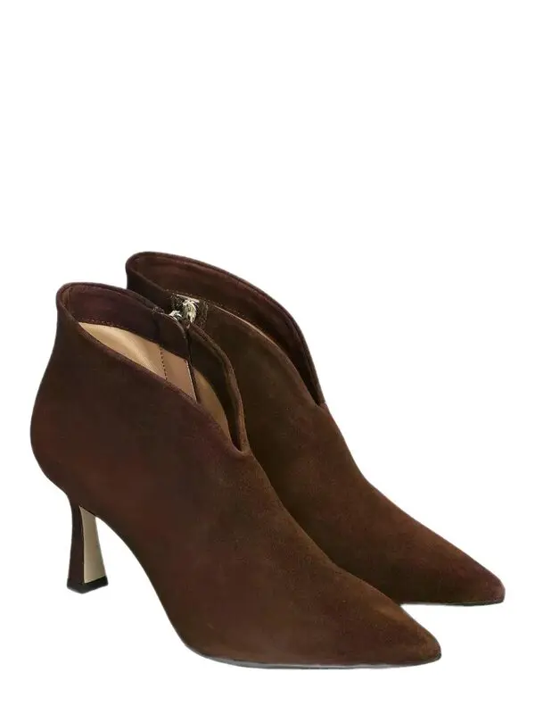 THE SELLER Pointed-toe V-cut Ankle Boots - Brown