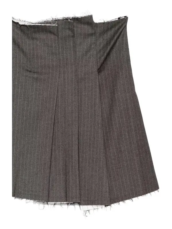 SONG FOR THE MUTE Pinstriped Raw-cut Skirt - Grey