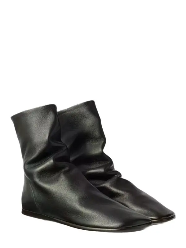 LEMAIRE Lemiare Flat Glove Ankle Boots In Shiny Nappa Lambskin - Brown