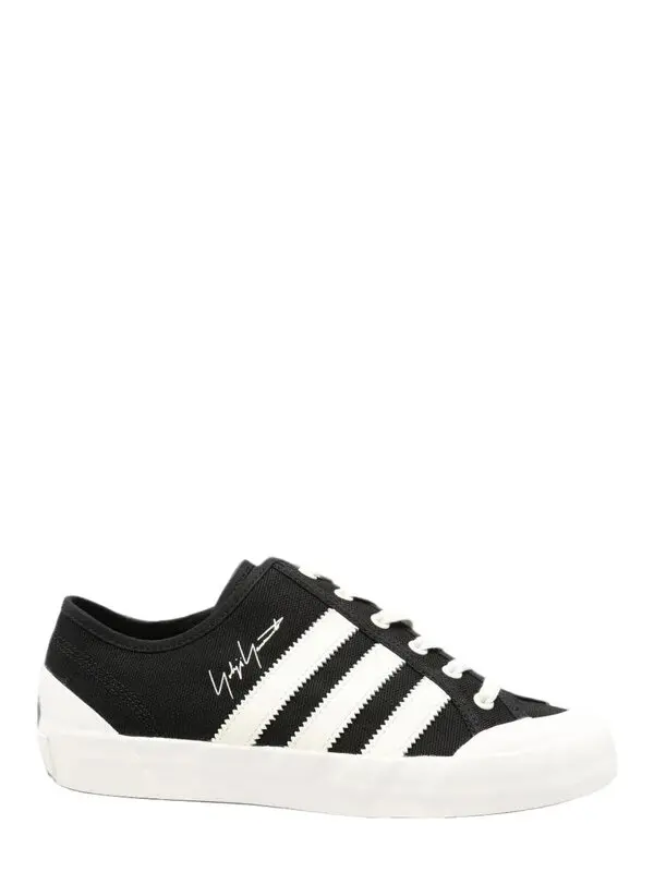 Y-3 YOHJI YAMAMOTO ADIDAS Nisi" Low-top Sneakers - Black