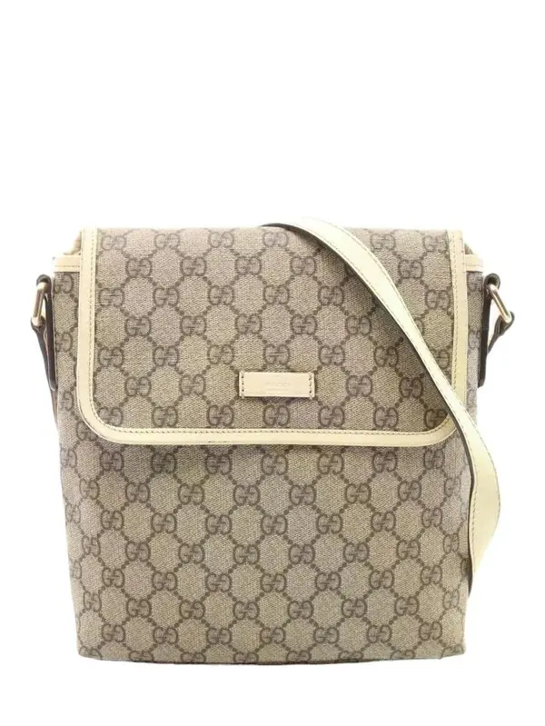 Gucci Gg Supreme Shoulder Bag - Neutrals