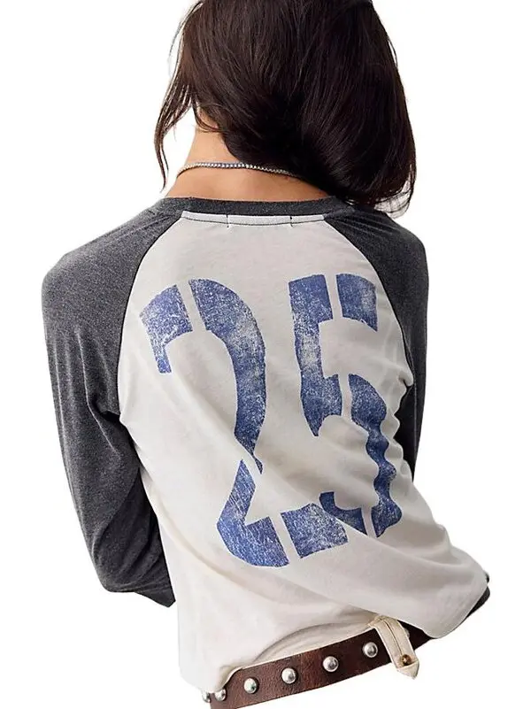 Daydreamer On Base Burnout Raglan Tee - Ivory Combo