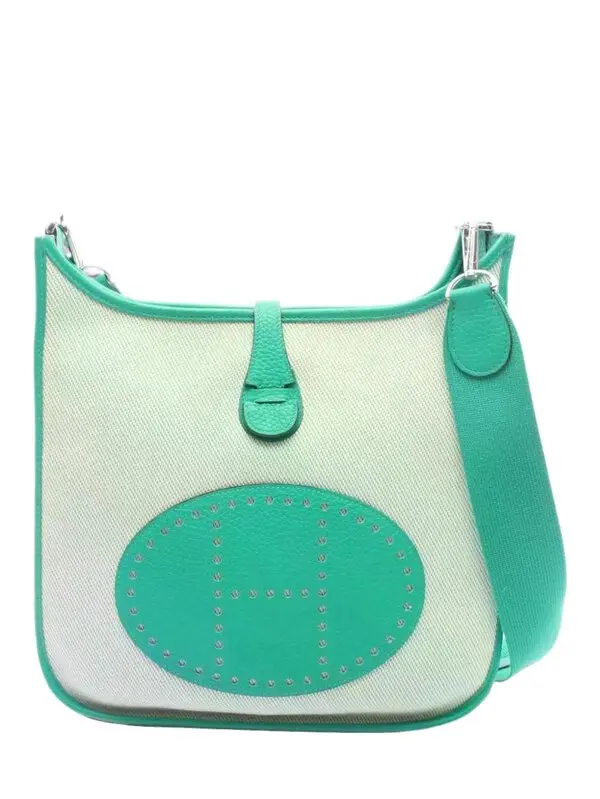 Hermès 2022 Pm Evelyne Iii Shoulder Bag - White