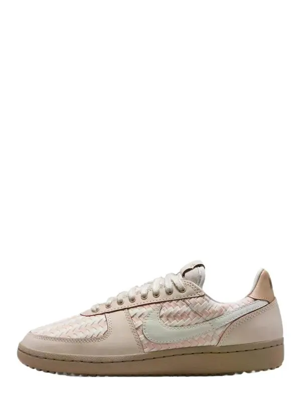 Nike Field General 82 Sneakers - Neutrals