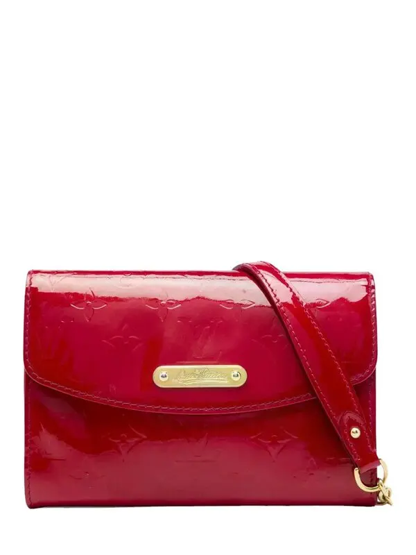 LOUIS VUITTON 2008 Monogram Vernis Bel Air Pochette Crossbody Bag - Red