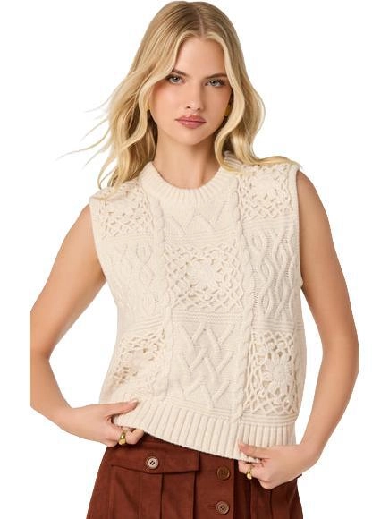Astr The Label Edlyn Cable Knit Sweater Vest - Cream