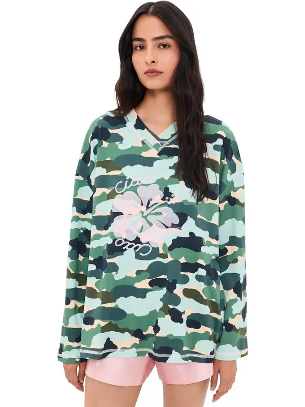 CIAO CIAO VACATION Camo Hibiscus Speedway Long Sleeve Tee - Green Camo