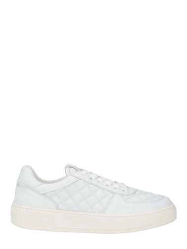 STUART WEITZMAN Quilted Leather Low-top Sneakers - White