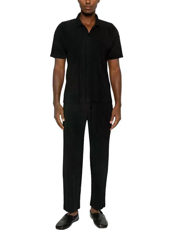 Issey Miyake Pleated Straight-leg Trousers - Black