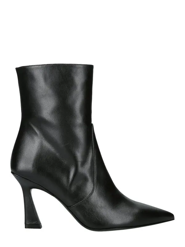STUART WEITZMAN Vinnie Leather Ankle Boots - Black