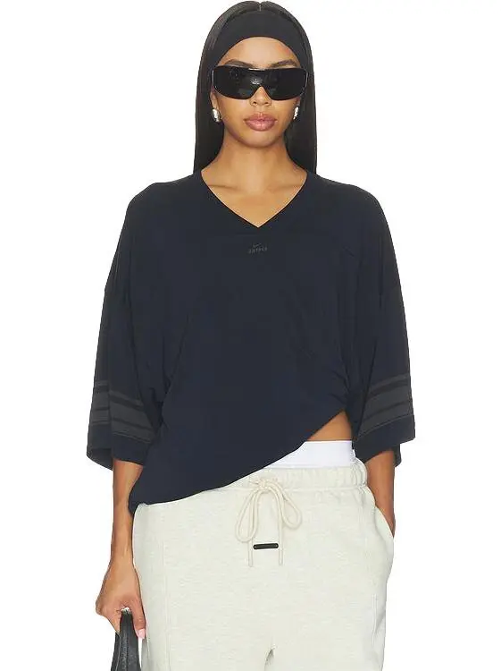 NIKESKIMS V-neck Stretch Knit Top - Obsidian