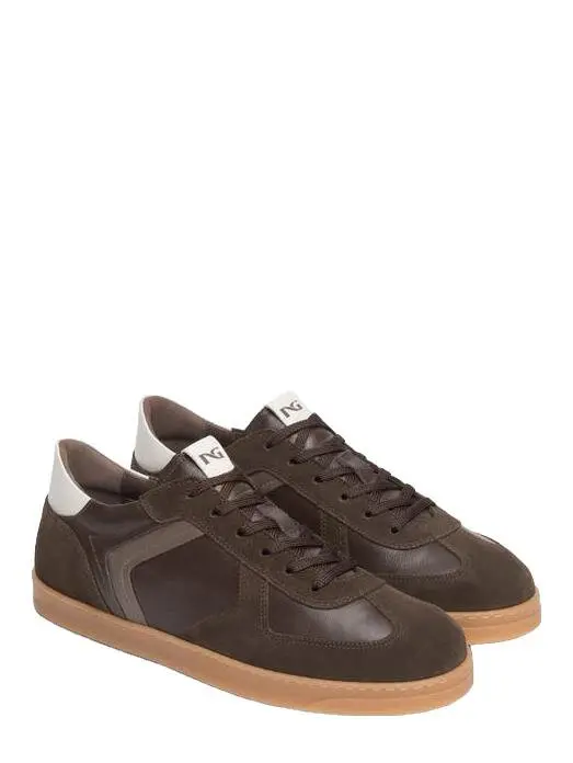 NEROGIARDINI Low Top Retro Sneakers With Suede And Leather Accents - Chocolate