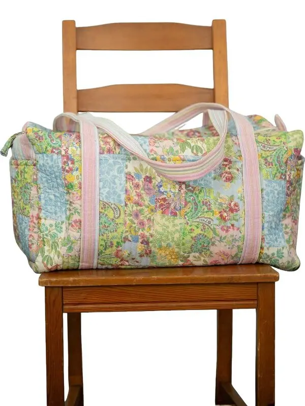 MODERN PRAIRIE Garden Collage Patchwork Duffle Bag - Green