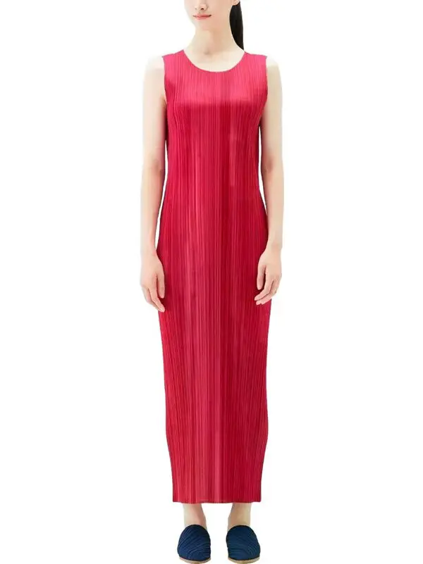 Issey Miyake Basics Pleated Sleeveless Maxi Dress - Red