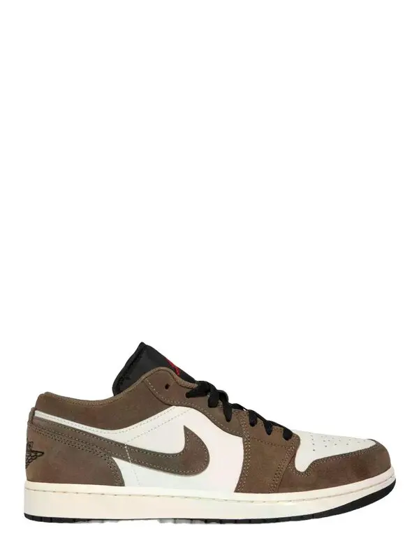 JORDAN Air 1 Low Sneakers - Brown
