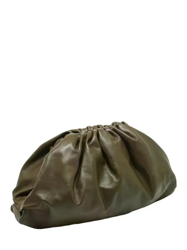 Bottega Veneta The Pouch Leather Clutch Bag - Green