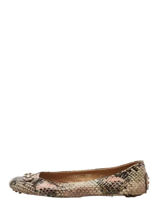 FERRAGAMO Varina Gancini Ballet Flats - Neutrals