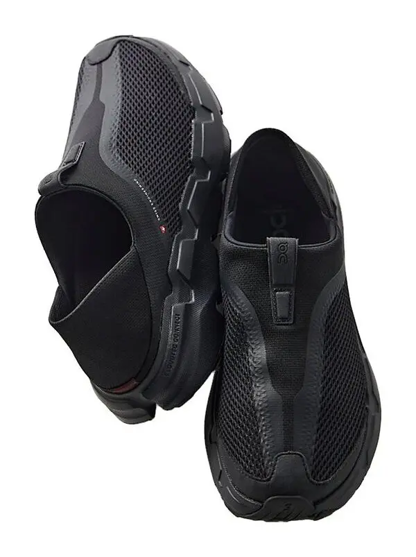 On Cloudsoma Moc Sneakers - Black/black