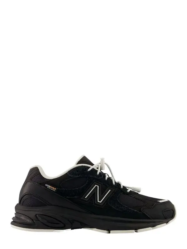 NEW BALANCE Doe X Abzorb 2010 'sea Salt' Sneakers - Black