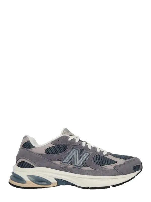 NEW BALANCE 2010 Sneakers - No