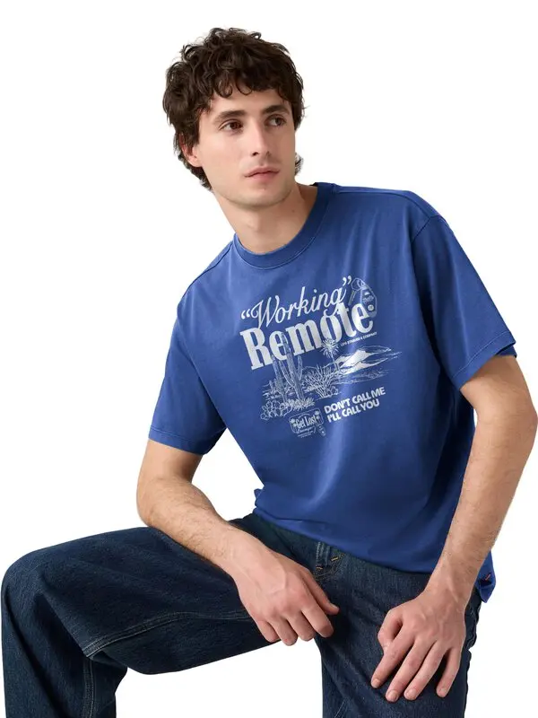 LEVI'S Vintage Graphic T-shirt - Working Remote Delft