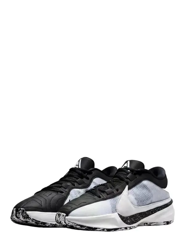 Nike Zoom Freak 5 Sneakers - White