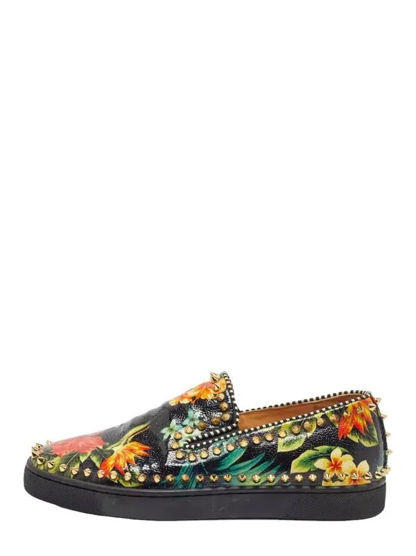 CHRISTIAN LOUBOUTIN Hawaii Pik Boat Embellished Floral Print Sneakers - Black