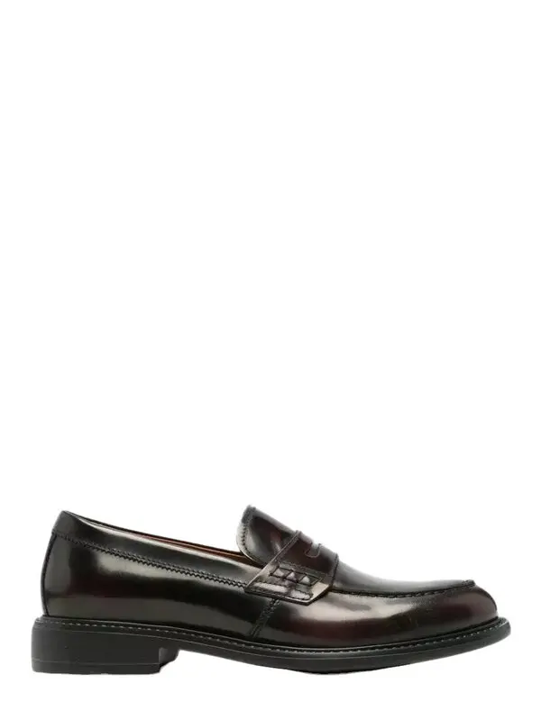 NEROGIARDINI Penny-slot Almond-toe Loafers - Red
