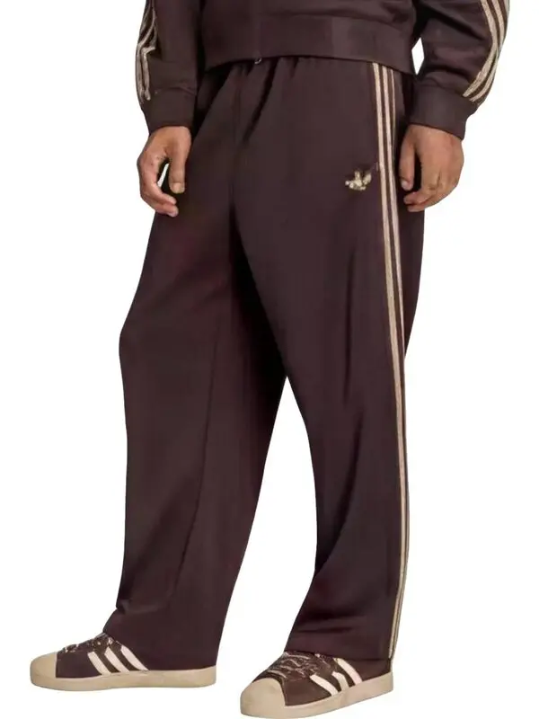 Adidas Adicolor Loose Trackpants - Brown