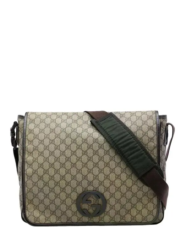 Gucci 2016-2026 Large Gg Supreme Interlocking G Messenger Bag Crossbody Bag - Neutrals