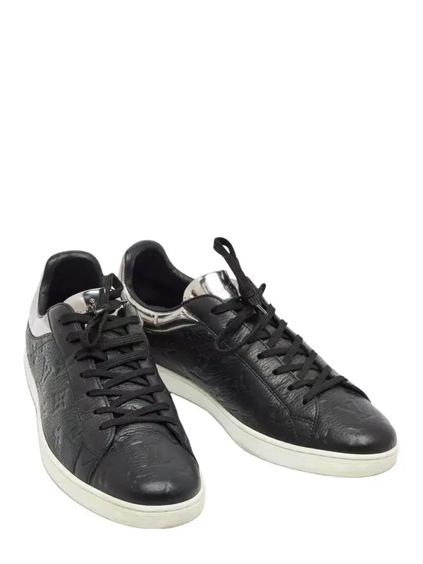 LOUIS VUITTON Leather Monogram Sneakers - Black