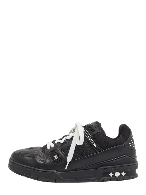 LOUIS VUITTON Leather Trainer Sneakers With Debossed Monogram Motif - Black
