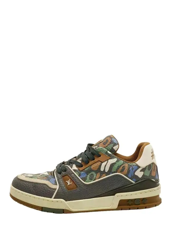 LOUIS VUITTON Logo Print Sneakers - Grey